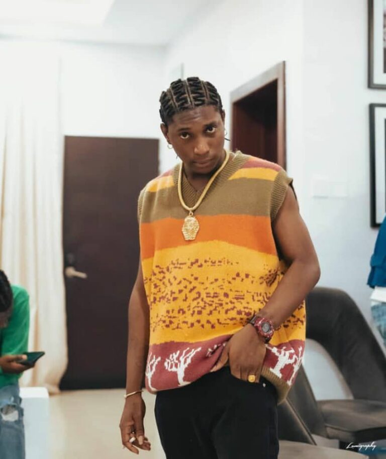 Bella shmurda, Odumodublvck reportedly ass@ulted and chased out at Poco ...