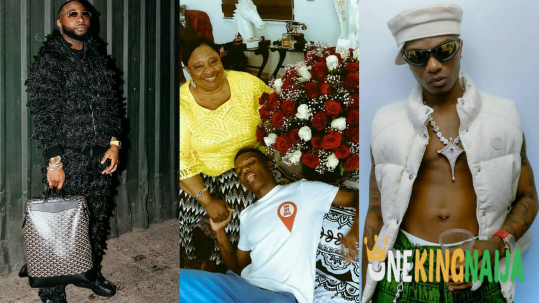 Davido consoles Wizkid following the death of his mother | OneKingNaija